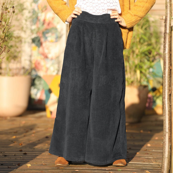 Jupe culotte Arielle en velours côtelé bleu marine – Quintessence