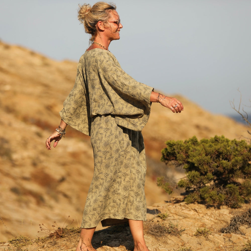 Robe Xiou double gaze de coton kaki clair feuri – Quintessence