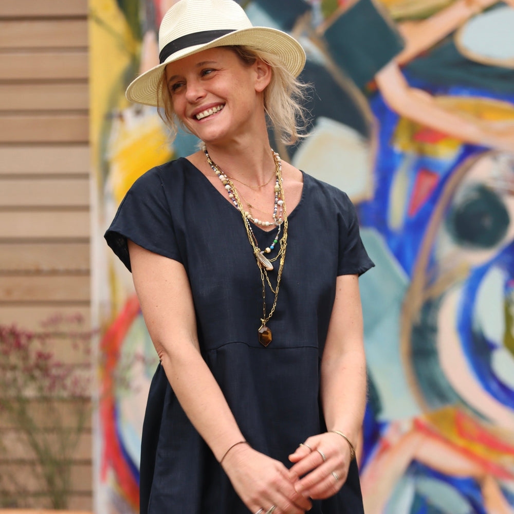 Robe Léna lin blau marine de Quintessence - made in France